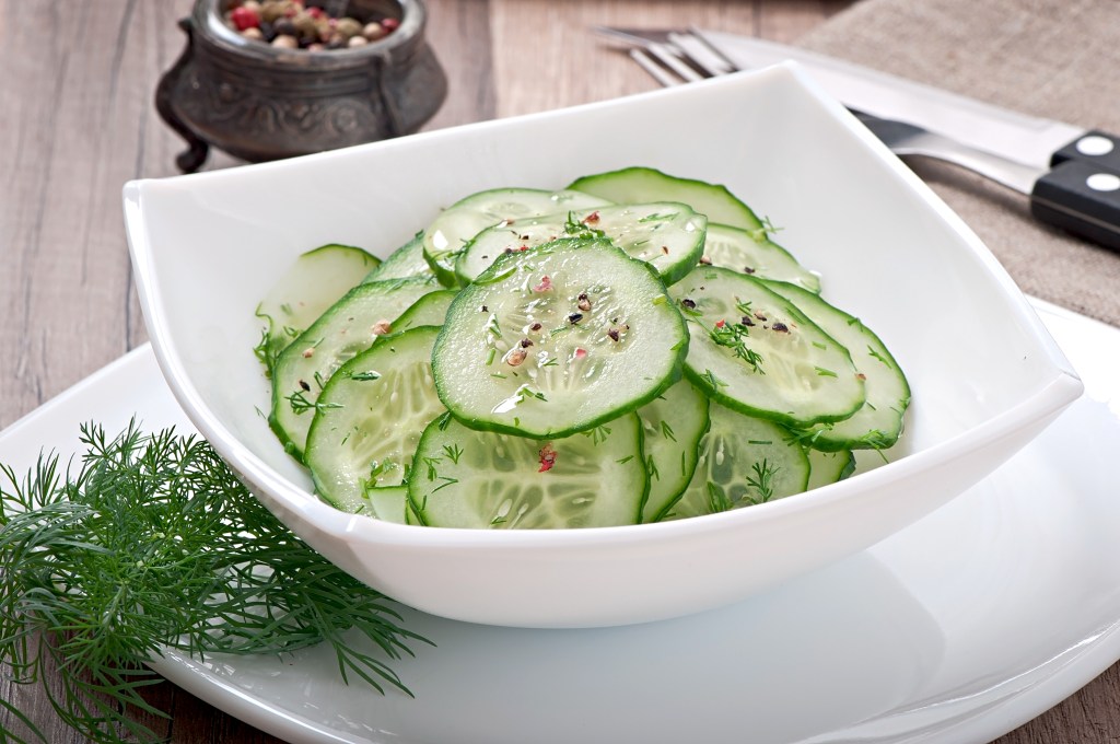 Salad Logan Timun Viral, Cek Resepnya di Sini!